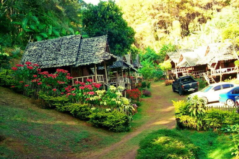 Pang Ung: Discover the Magic of Morning Mist